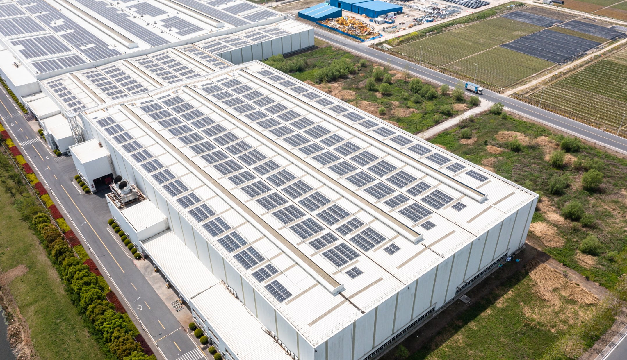 Darcom Energy - Punem Soarele La Treabă!